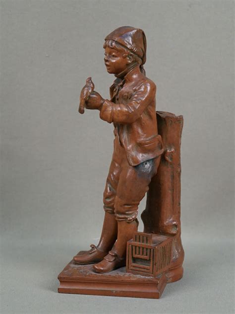 Скульптура «Мальчик с птицей бронза литье патинирование конец Xix века высота 18 5см