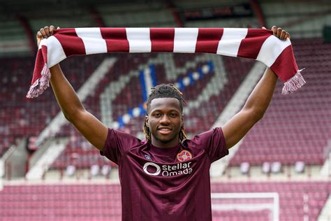 Hearts Secure Signing Of Ex Arsenal Youngster With Beckham Connection