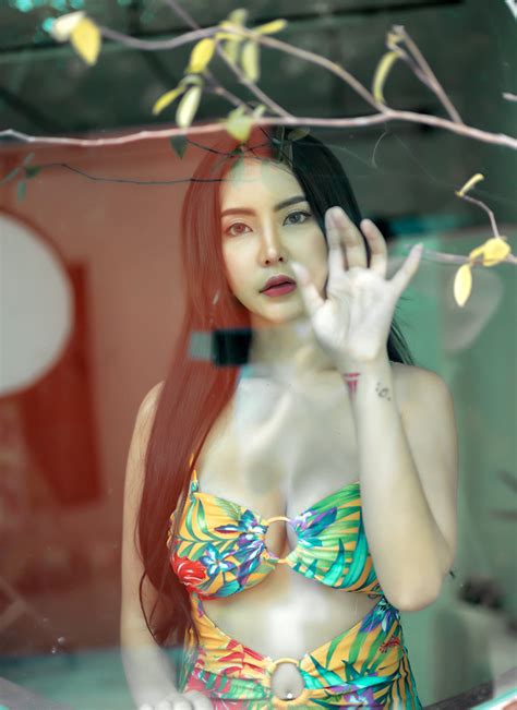 น้อง Kikky สาวน้อยเอวบางร่างเล็กการันตรีความแซ่บแบบ 18