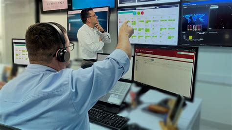 Noc Vs Soc ¿cuál Es La Diferencia Y Por Qué Son Importantes Nsit