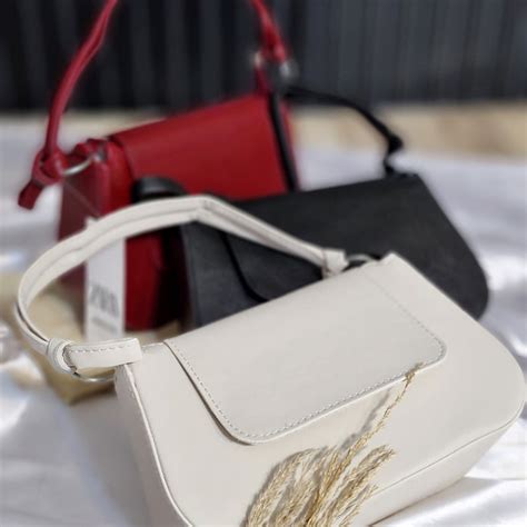 کیف دستی چرم 39300785 مانتوپاتریس