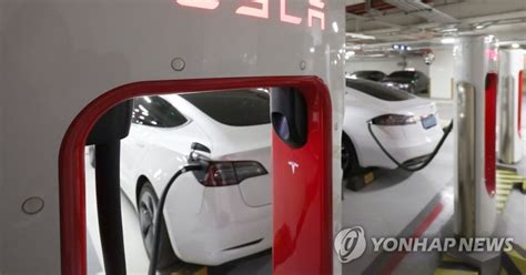 한번 충전에 Km 주행거리 부풀린 테슬라