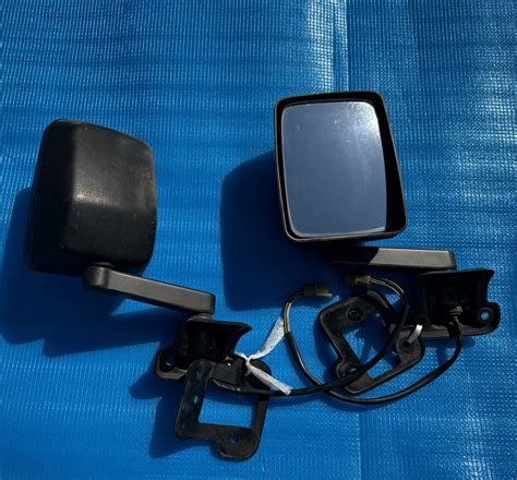 【傷や汚れあり】ランドクルーザー60純正電動フェンダーミラーの落札情報詳細 ヤフオク落札価格検索 オークフリー