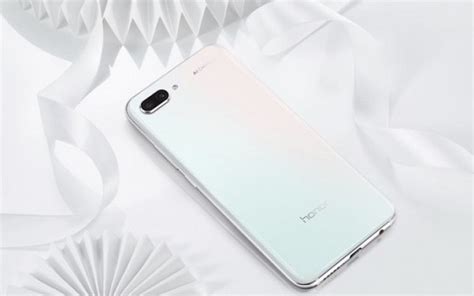 Huawei Rolls Out Lily White Honor Gt Phoneworld