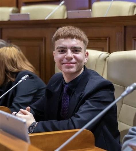 Ciomschi Ioan Giuliano Eu Neighbours East