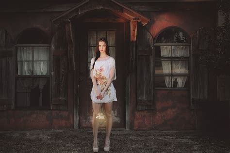 배경 화면 빛 여자 미술 애정 소녀 아름다운 아름다움 유행 놀랄 만한 예쁜 드레스 화려한 파르마트