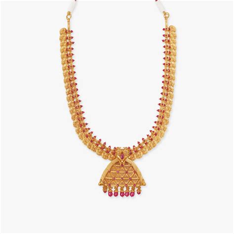 Buy Aadvika Necklace Set At Best Price Tanishq Us