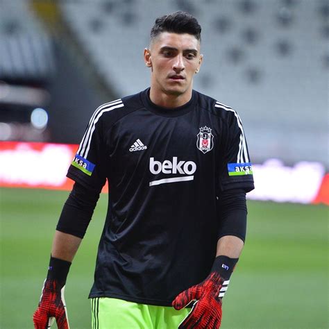 Emre Bilgin Kimdir Kaç Yaşında Beşiktaşın Kalesi Ona Emanet