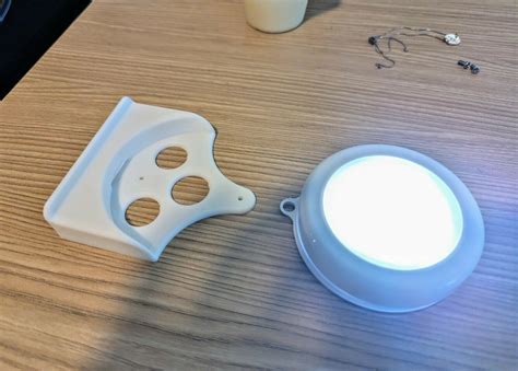 Stl File Motion Puck Led Night Light Holder・3d Print Design To Download