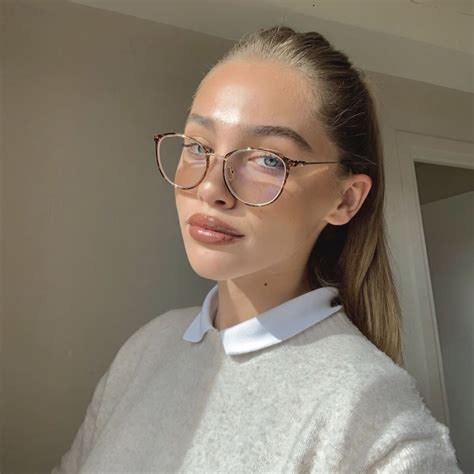 Eyeglasses For Women With Round Faces