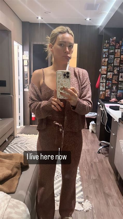 Hilary Duffs Slutty Selfie Of The Day
