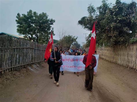 ယင်းမာပင်တွင် စစ်အာဏာရှင် ဆန့်ကျင်ရေးမြောက် ခြမ်း သပိတ်အင်အားစုက ချီတက် သပိတ်မှောက် Khit Thit
