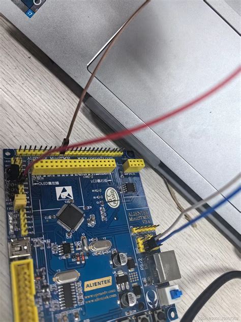 学习minstm32f103的v3版本（已停产）—— 跑马灯（寄存器版本） ministm32f103开发板v3版本 csdn博客