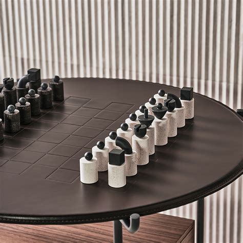 Flirt Chess Table Home Studio