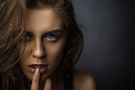 Portrait Finger On Lips Women Face Simple Background Hd Wallpaper