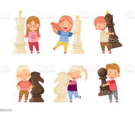 두뇌 발달을위한 체스 전략 게임을하면서 큰 체스 조각을 들고있는 어린이 만화 벡터 일러스트 레이 션 개발에 대한 스톡 벡터 아트 및 기타 이미지 Istock