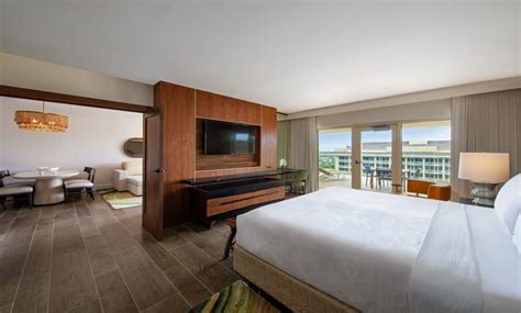Jw Marriott Marco Island Beach Resort In Marco Island Florida