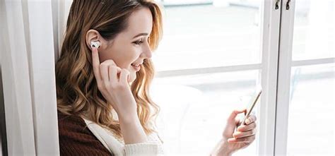 Inilah Perbedaan Antara Headphone Headset Dan Earphone