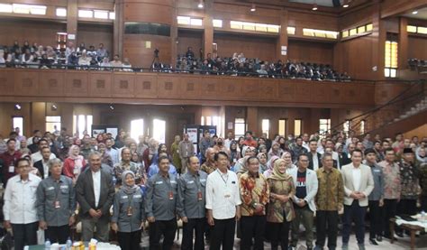 Pui Tvet Rc Upi Gelar Seminar Nasional Pendidikan Vokasi Dan Pameran