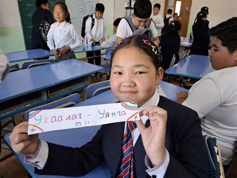 Сайн хүүхэд хөтөлбөр Өмнөговь аймагт хэрэгжиж байна Сайн Иргэн Сайн Ирээдүй Зан Чанар