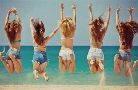 Η ΖΩΗ ΜΑΣ ΓΙΝΕΤΑΙ ΟΜΟΡΦΟΤΕΡΗ ΜΟΥΣΙΚΗ Public Group Facebook