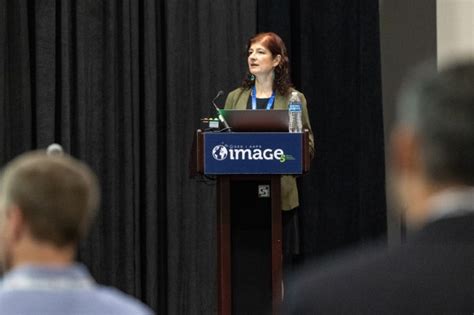 Album 00 Best Of Eage