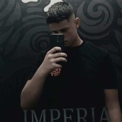 Omarr🧟 Omarr Hmdvc • Threads Say More