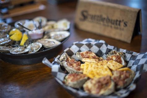 Gallery Scuttlebutt S Bar And Grill