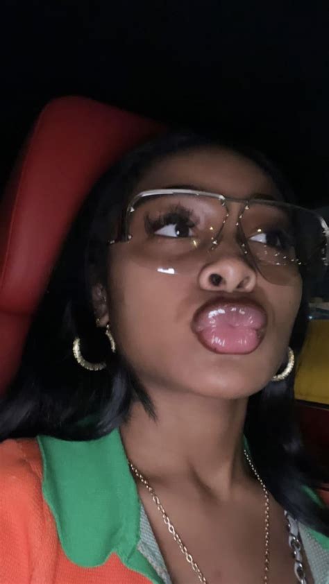 Know She Suck Dick Good😩😩😩😩😩 Rjaydawayda