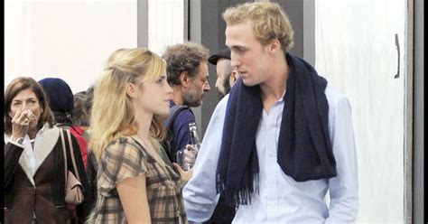 Emma Watson Et Jay Barrymore Purepeople