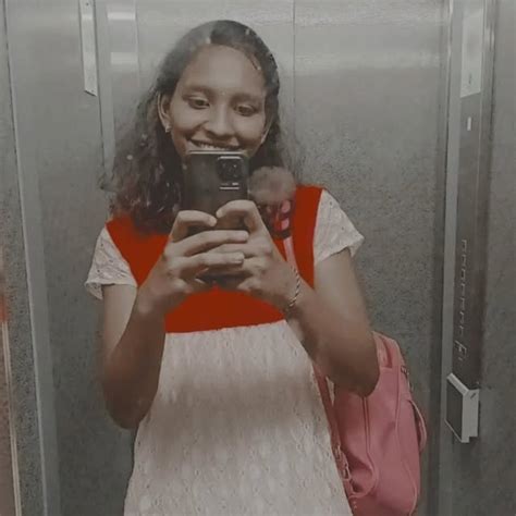 Siri Siri Tetali • Threads Say More