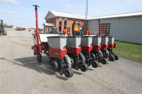Cih 1200 6 Row Corn Planter Dry Fertilizer Large Seed Boxes Pro 600 Monitor Corn And Beans Pla
