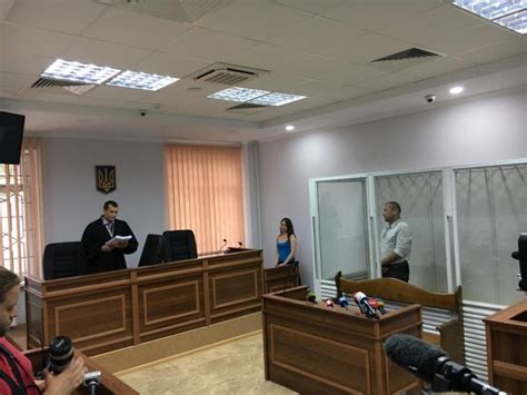 Посередника Гужви взяли під цілодобовий домашній арешт Українська правда