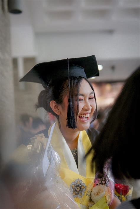 safira fabilia medium