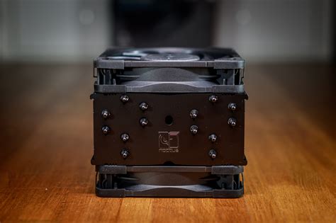 Noctua NH-U12A chromax.black – The legend back in black - HWCooling.net
