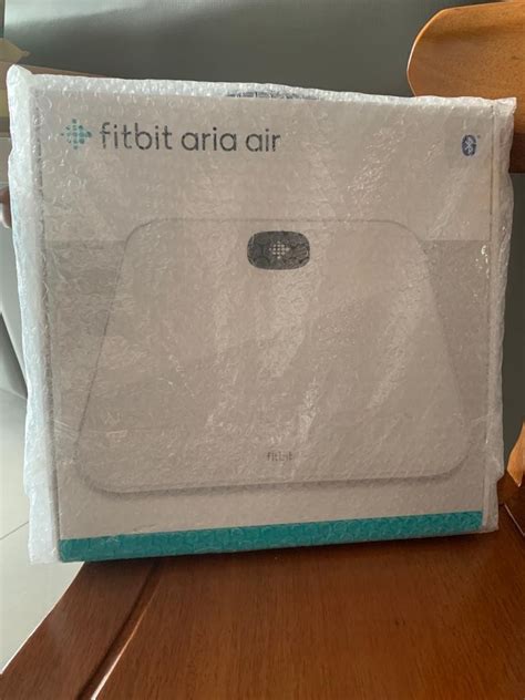 Fitbit Smart Scale Health And Nutrition Health Monitors And Weighing Scales On Carousell