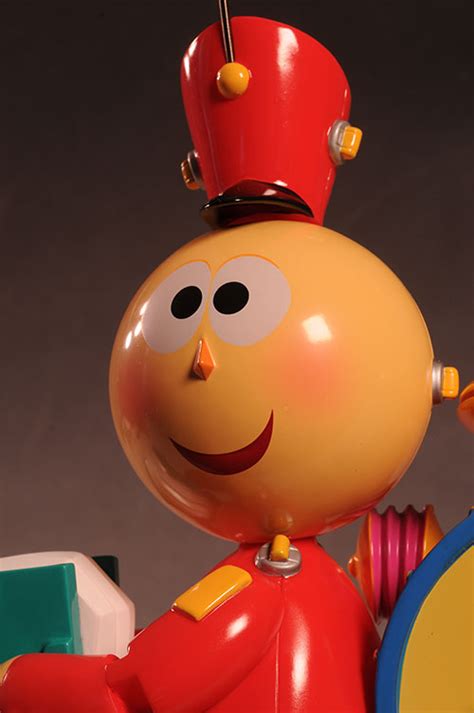 Review And Photos Of Mindstyle Pixars Tin Toy Figure