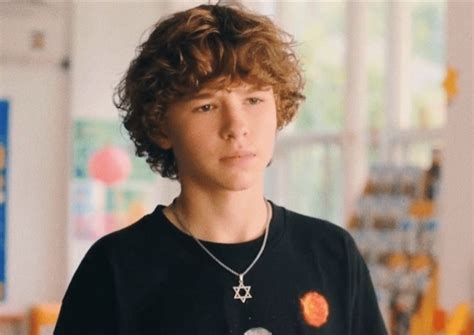 Dylan Hoffman Age Bio Height Net Worth Birthday Born Textile Learn