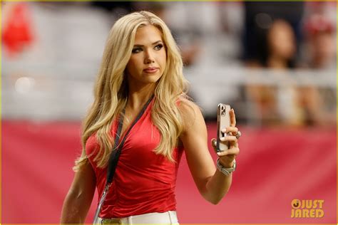 Who Is Gracie Hunt Meet Chiefs CEO Clark Hunt S Daughter Who Will Be
