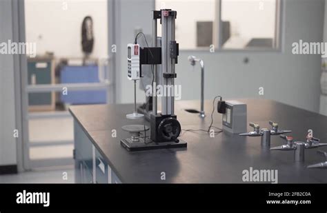 Tracking Meter Stock Videos And Footage Hd And 4k Video Clips Alamy