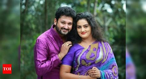 Sai Kiran Vanambadis Sai Kiran Flaunts His Love For Onscreen Wife And Bff Suchithra Nair See
