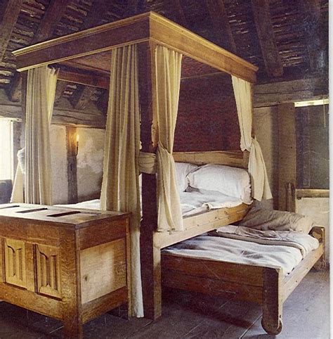 Beds In Medieval Times