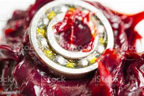 그리스 및 볼 베어링 자동차 및 산업용 이동 경로 및 기계 윤활을위한 적색 우수한 내수성 합성 리튬 복합 그리스 0명에 대한 스톡 사진 및 기타 이미지 Istock