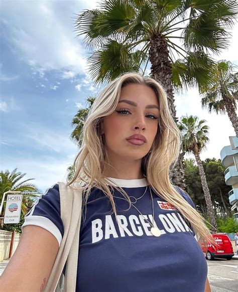 Lily Rowland Rprettygirls