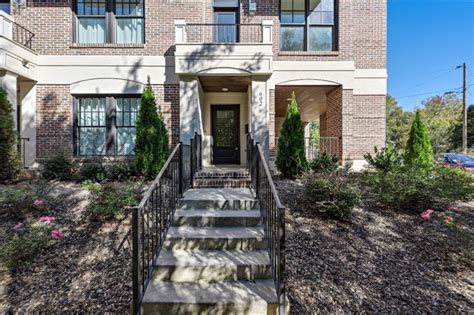 Dilworthliving Citylife Townhouseforrent Charlotterentals