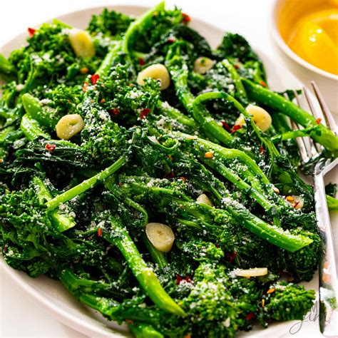 Broccoli Rabe Recipe 10 Min Wholesome Yum