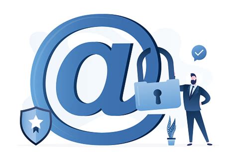 이메일 보안 보호 방화벽 사이버 공격 스팸 또는 데이터 유출을 방어하는 안전 시스템 전자 메일 기호에 강력한 자물쇠 보안을 가진 자신감 남성 사용자입니다 데이터 암호화 기술