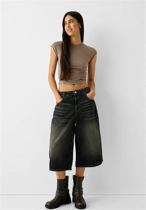 Bershka Baggy Bermuda Jeans Shorts Blackschwarz Zalandoat In