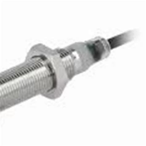 Omron Proximity Sensor Omron Proximity Sensor Pnp Online Latest Price Manufacturers