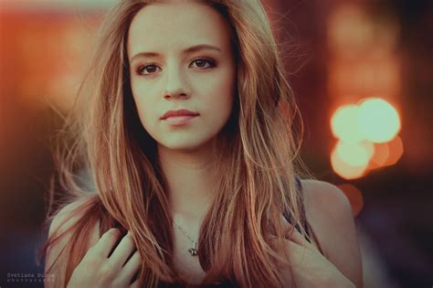 Фото Девушка с русыми волосами и карими глазами фотограф Светлана Буня Svetlana Bunya